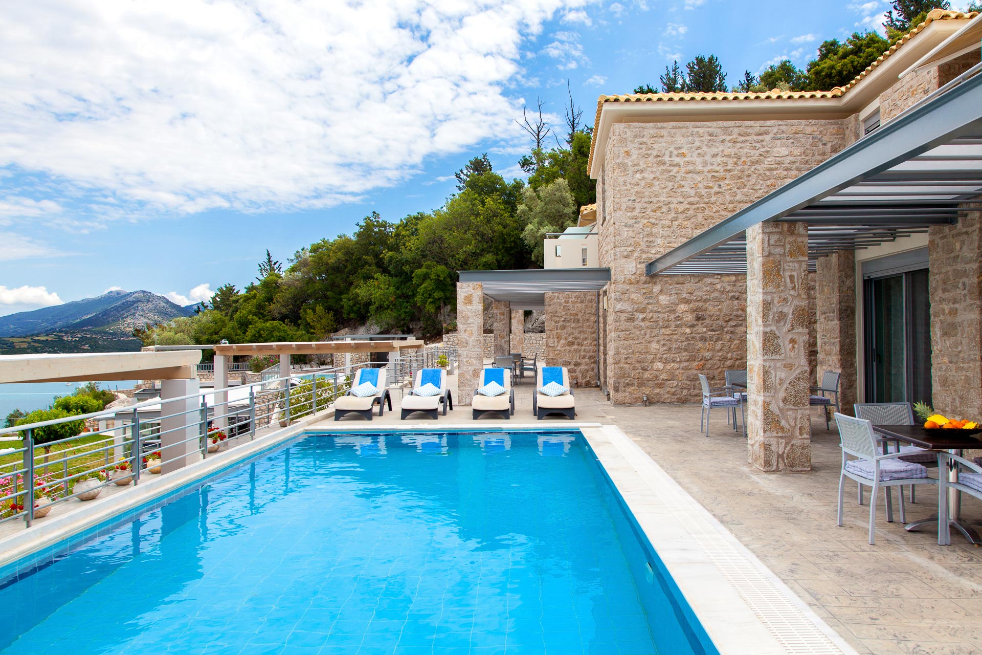 Thealos Village - Lefkada - Villas - Hotel - Apartments